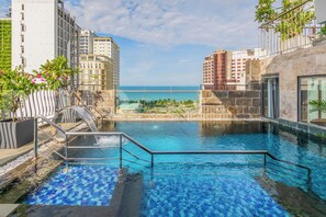 Penthouse, 1 cama king-size e sofá-cama, piscina privativa (Hot Tub) | Piscina privativa