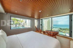 Penthouse, 1 cama king-size e sofá-cama, piscina privativa (Hot Tub) | Vista do quarto