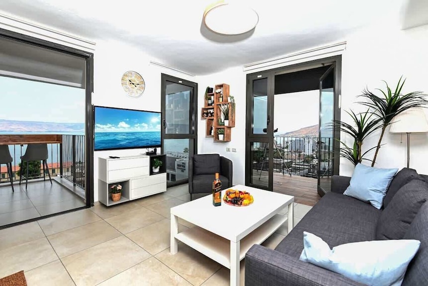 My View 2 Bedroom Apartment By The Lake - Israel