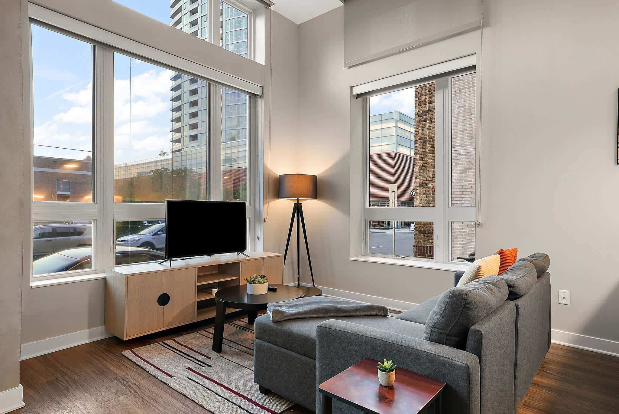 Cozysuites In Marquee 2br 1ba With Pool & Gym - Minneapolis, MN