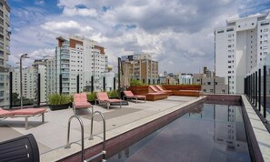 Apartamento básico | Piscina | Piscina externa
