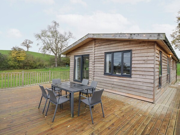 Cedar Lodge - West Midlands