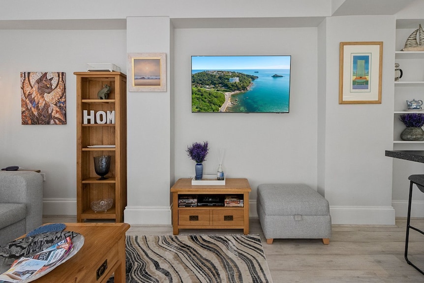 Manor House Apartment- Pool, Gardens And Parking - Devon