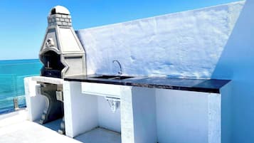 Apartamento, 2 quartos, sacada | Área da propriedade