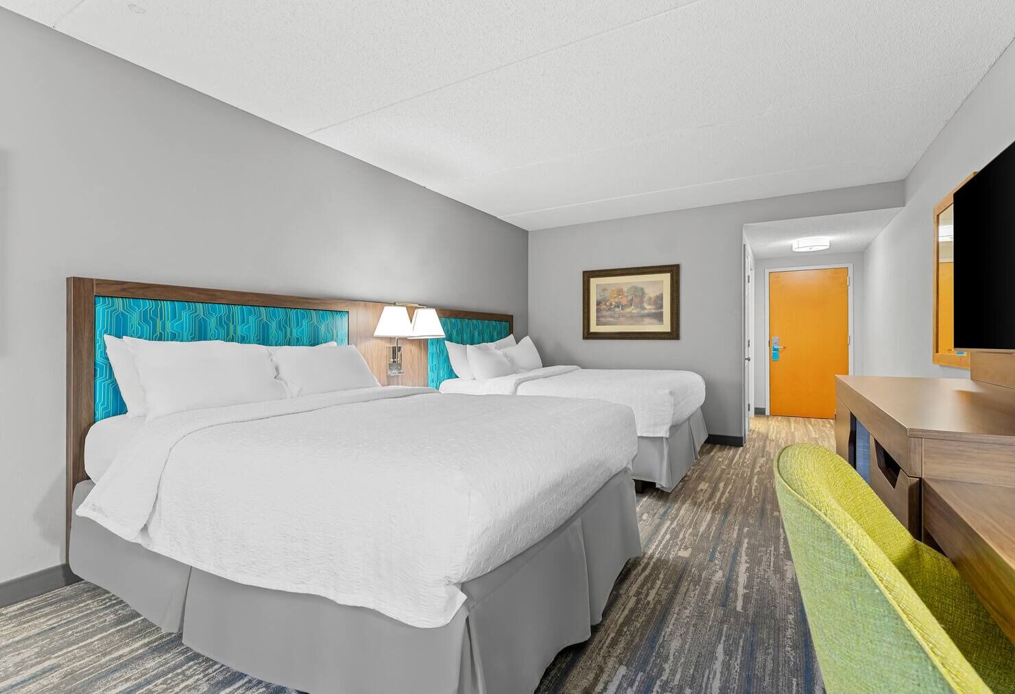 Scenic Stay Near Lake Guntersville + Tennis, Free Breakfast & Parking Included - Guntersville, AL