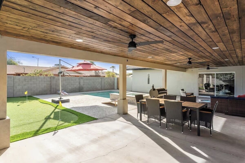 Desert Dream- Retreat With Heated Pool - Tempe, AZ