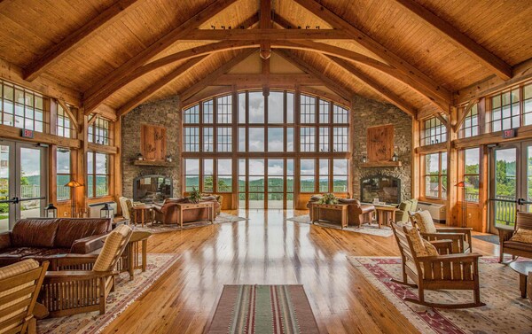 Soaring Eagle 315, Cozy Studio - Snowshoe, WV