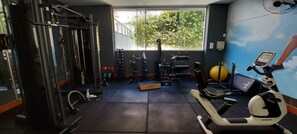 Apartamento Básico | Sala de fitness