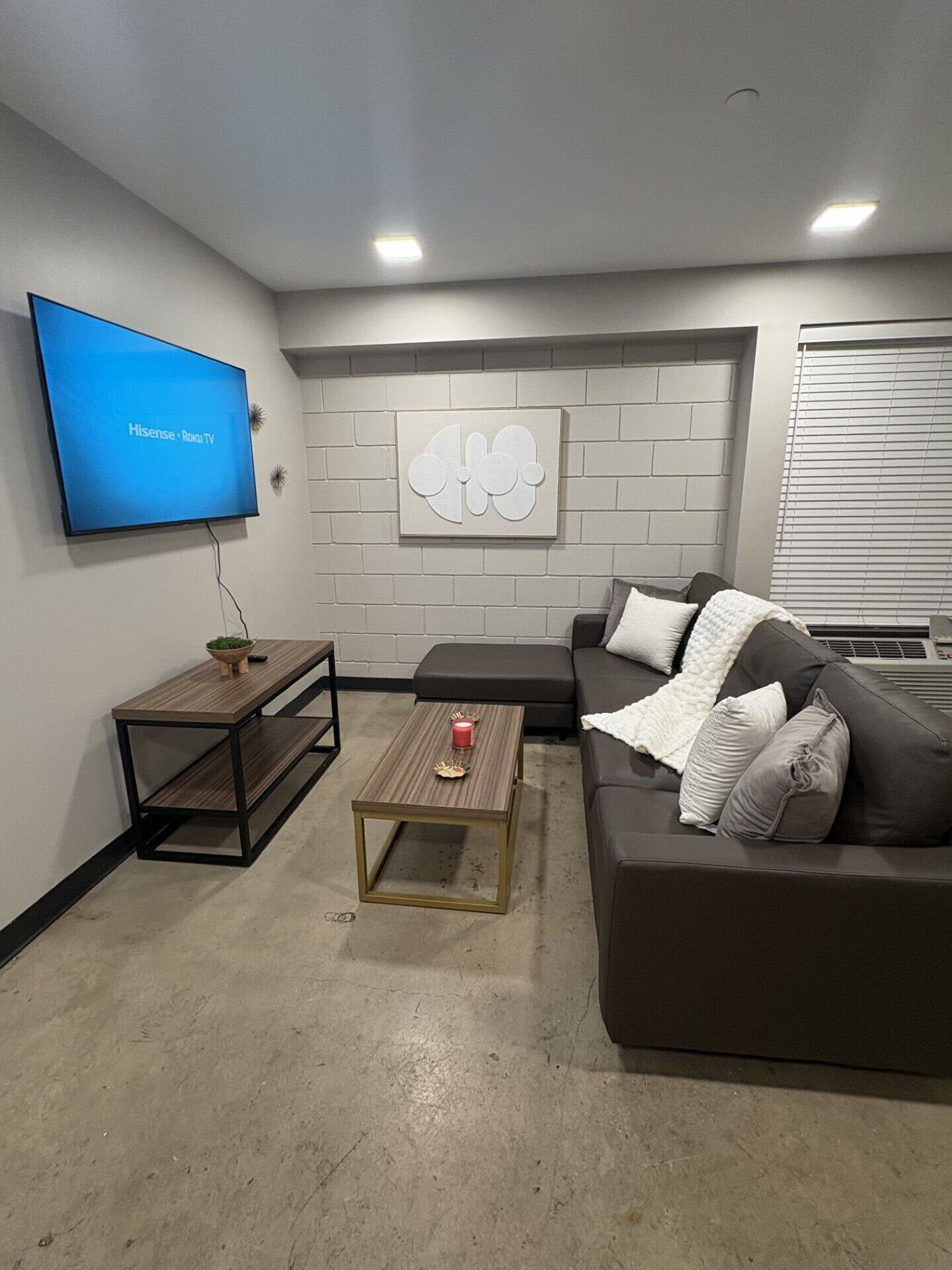 Luxury City Center Loft. Perfectly Located Near The Heart Of Downtown And Uab. - Birmingham, AL