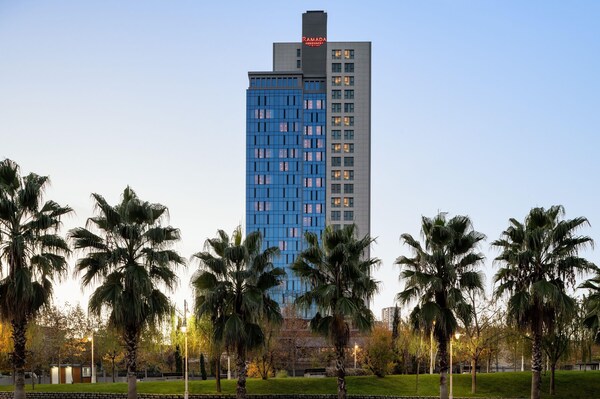 Ramada Residences By Wyndham Istanbul Haramidere - Beylikdüzü