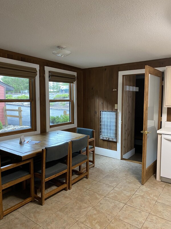 Tree Top 39, 2 Bedroom Townhome Slopeside - Snowshoe, WV