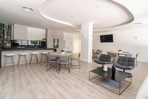 Apartamento (2 Bedrooms) | Parte interna