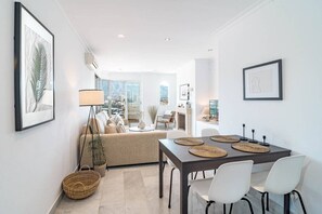 Apartamento (2 Bedrooms) | Parte interna