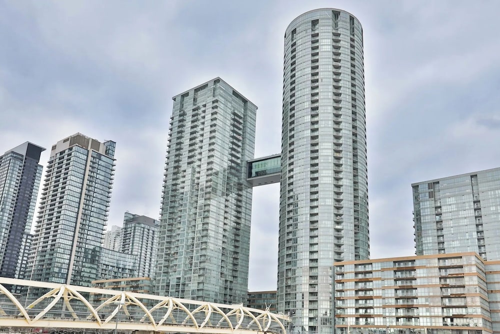 The Parade 2 Suites - 미시소거