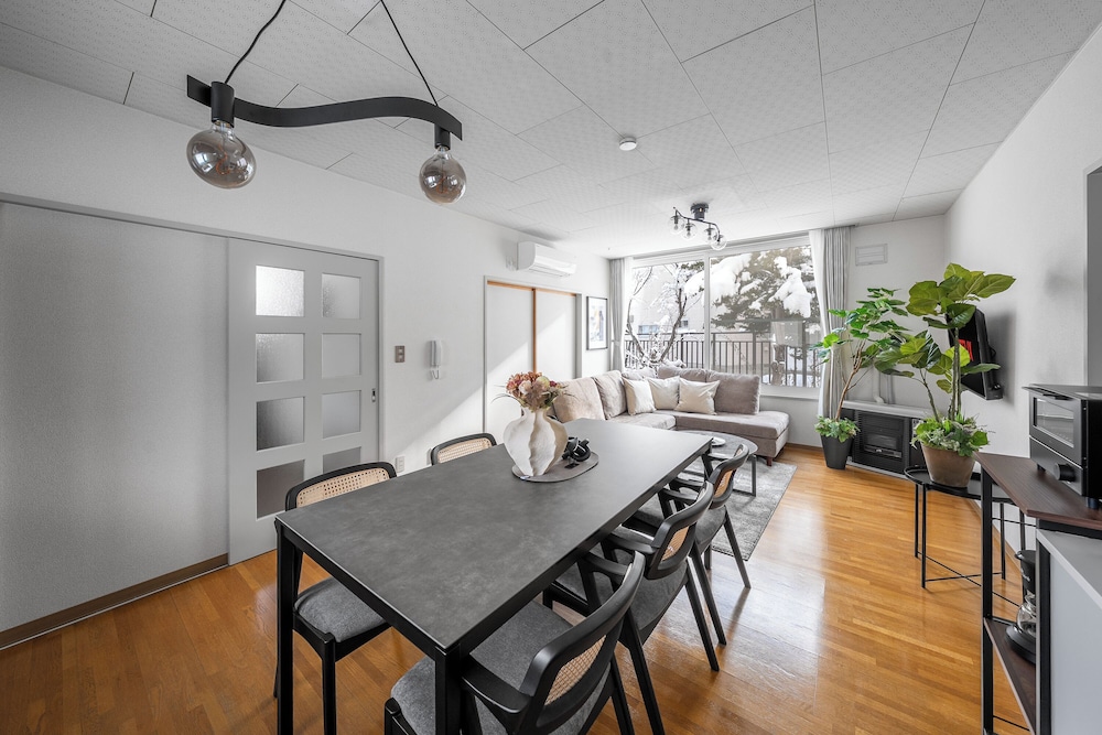 The Village 1001 - Hokkaido