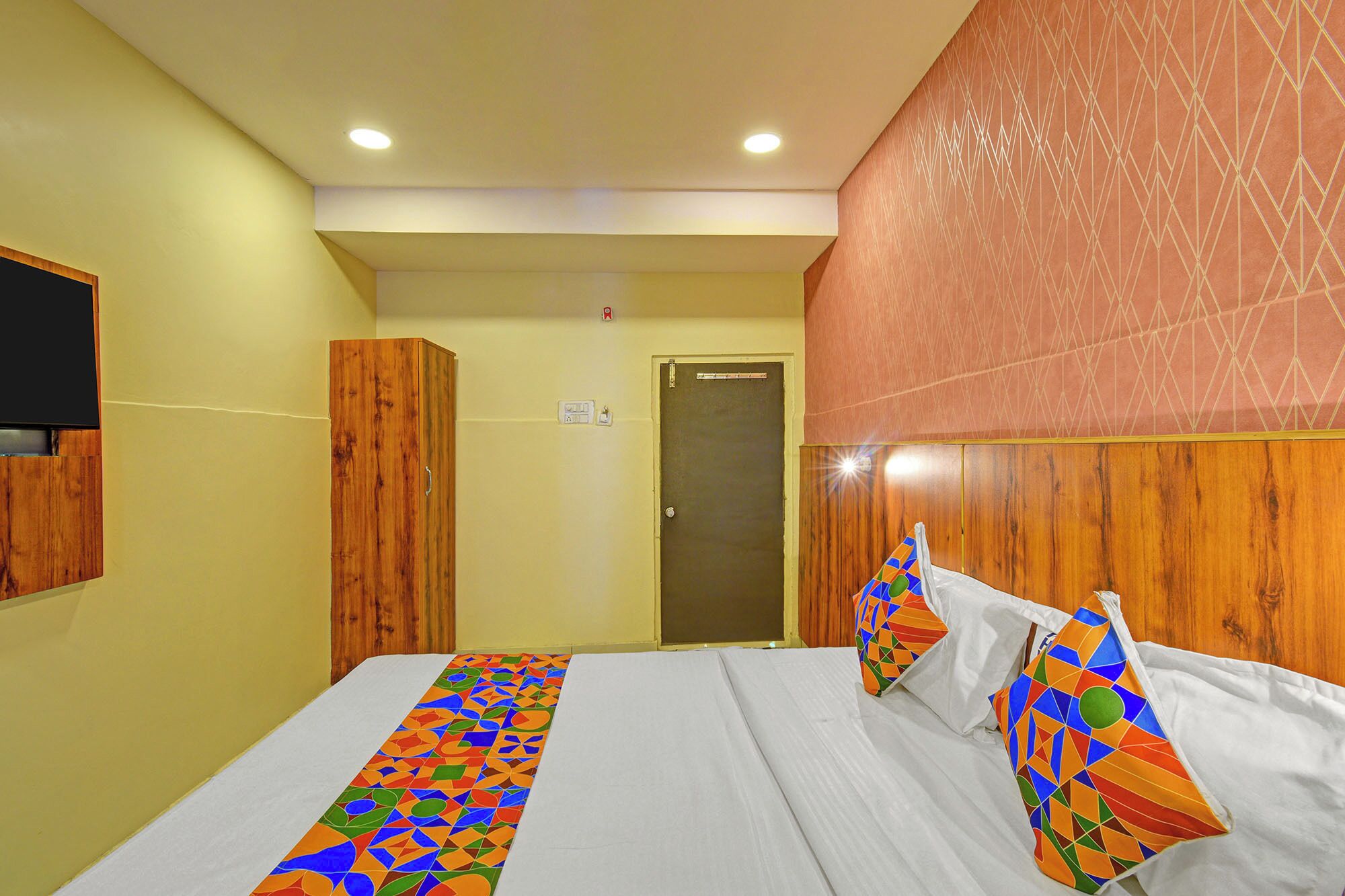 Lençóis de algodão egípcio, roupa de alta qualidade, cofre no quarto 