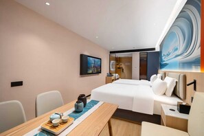 Quarto duplo superior | Cortinas blackout, quartos à prova de som, ferros/tábuas de passar roupa