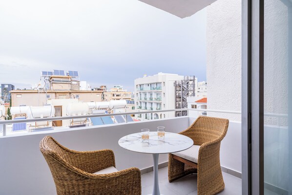 Dune - 1BR & Balcony in Mackenzie, Larnaca: Hotel Reviews, Rooms ...