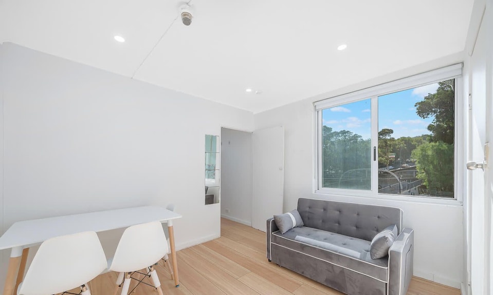 Metawise Bnb | Cozy Modern Studio Rushcutters | Room 4 - マンリー・カウンシル