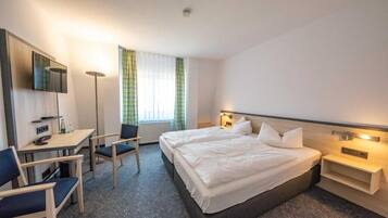 Quarto casal standard | Escrivaninha, Wi-Fi de cortesia