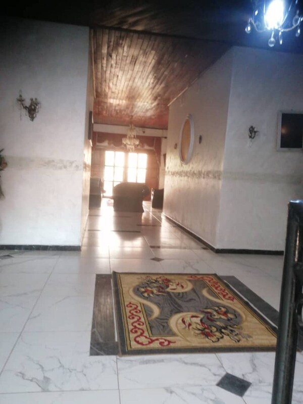 Maison Blanche Biteng - Yaounde