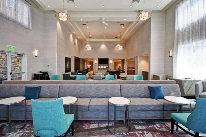King Suite W/ Kitchen Salt Lake City Airport+pool - Salt Lake City, UT