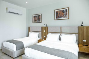 w Startling Loft in the Heart of Bocagrande, Cartagena: Hotel Reviews ...