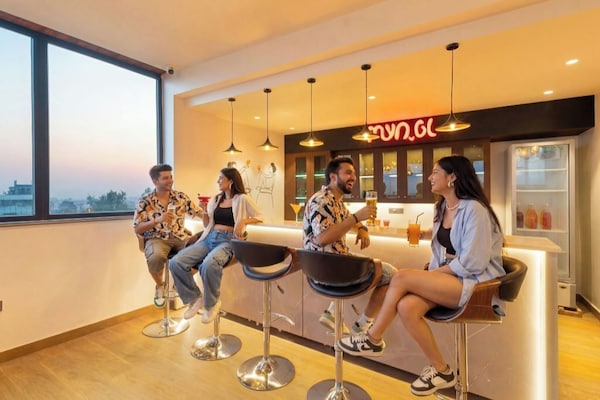 The Hosteller Bam Dehradun, City Centre - 데라둔