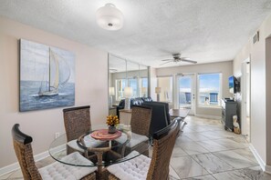 Boardwalk 886 by Liquid Life Reviews, Deals & Photos 2026 - Expedia