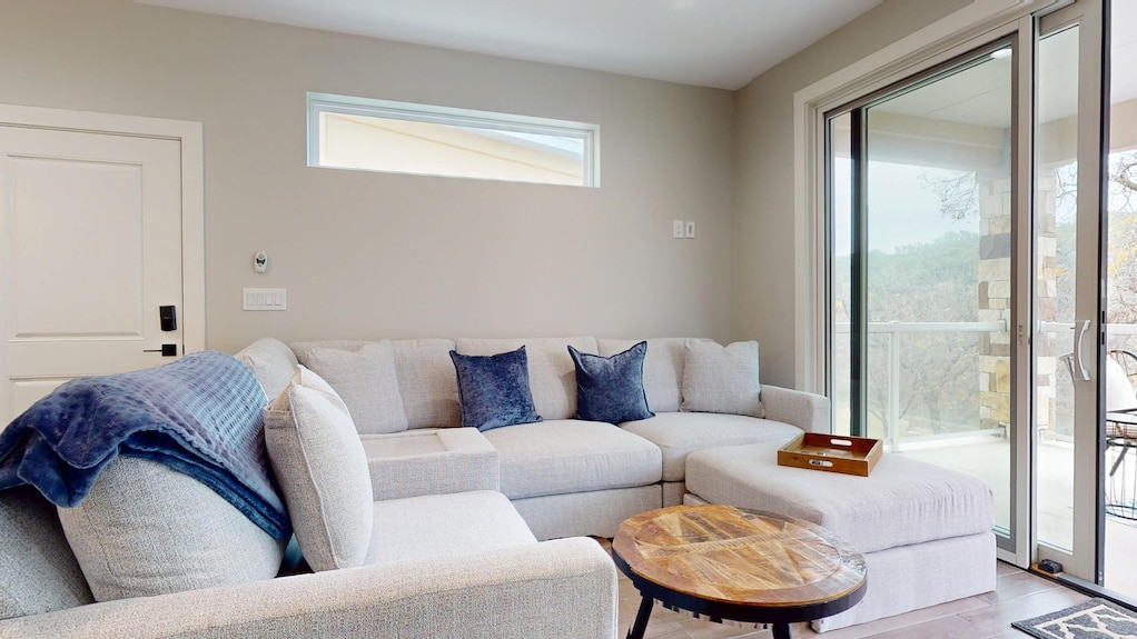 Remarkable Condo, Guadalupe River View! Rg 313 - Wimberley, TX