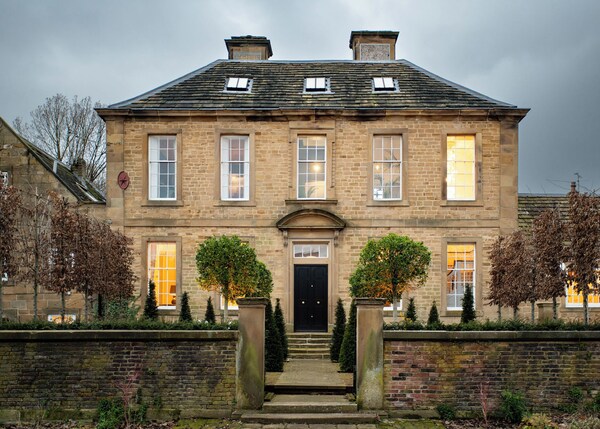 Wren Place Hall - Barnsley