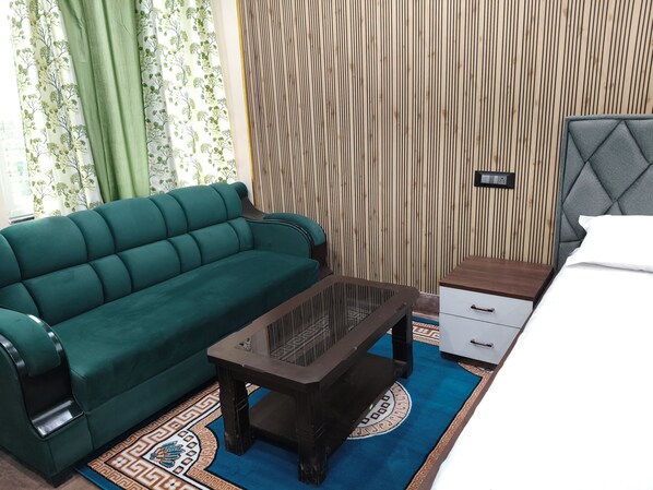 The Royal Prince Hotel, Nawada: Hotel Reviews, Rooms & Prices | Hotels.com