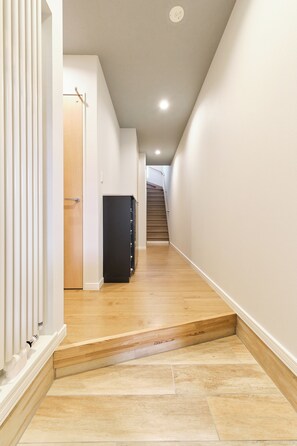 Ferro/tábua de engomar, Wi-fi grátis 