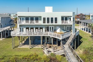 Beachfront Beauty w/ Wraparound Deck & Private Dune Walkover Reviews ...