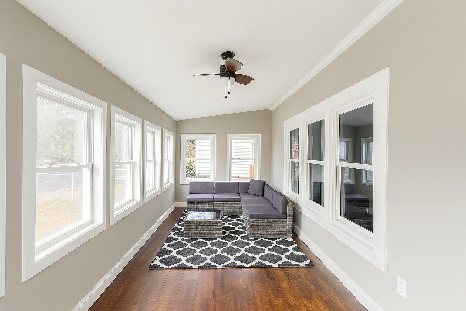 Spacious 5-bedroom Retreat Just 2 Blocks From Downtown Crosby - Crosby, MN
