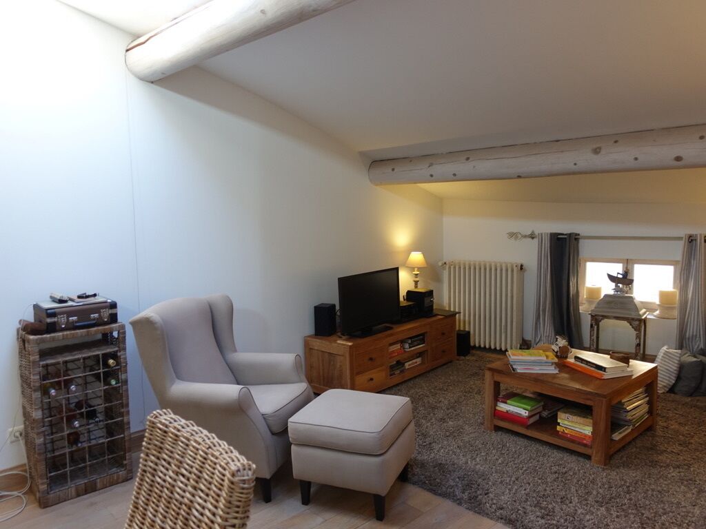 La Maison A Peaceful And Inspiring Place To Stay, In The Heart Of The Village - Cucuron