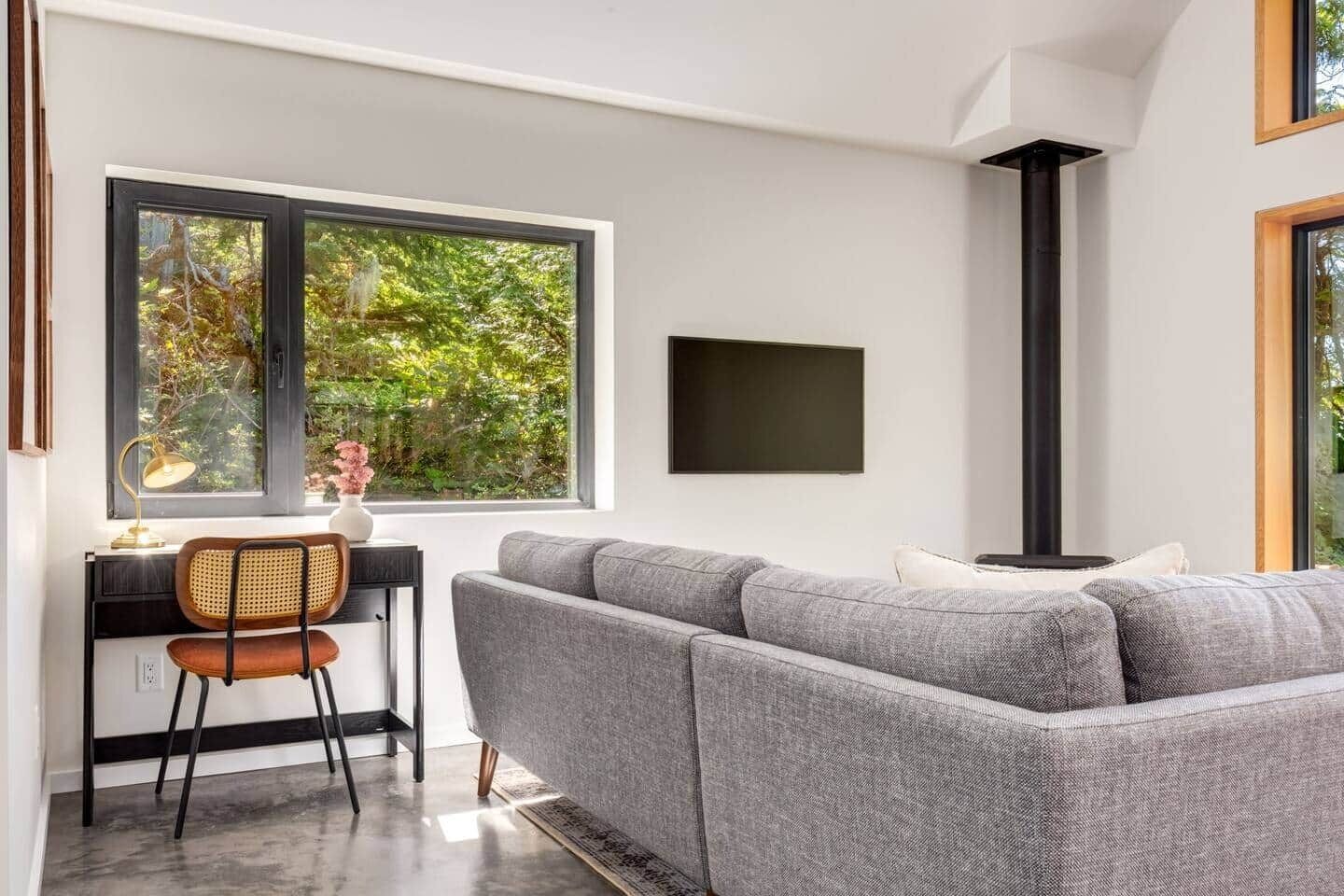 Fogged Inn Cove - Ucluelet