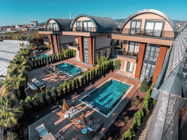 Palmera Beach Villas - Türkler