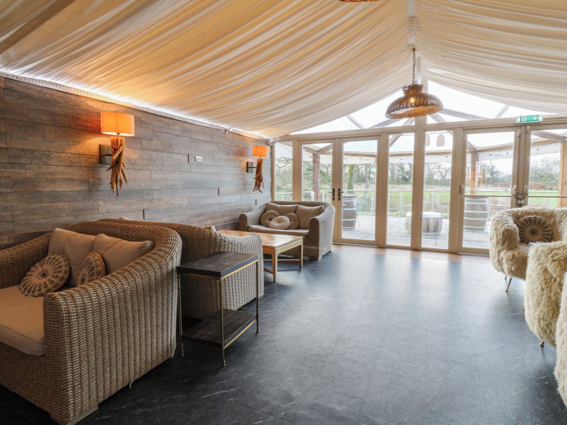 Willow Apartment, Pet Friendly In Llanrhidian - Rhossili