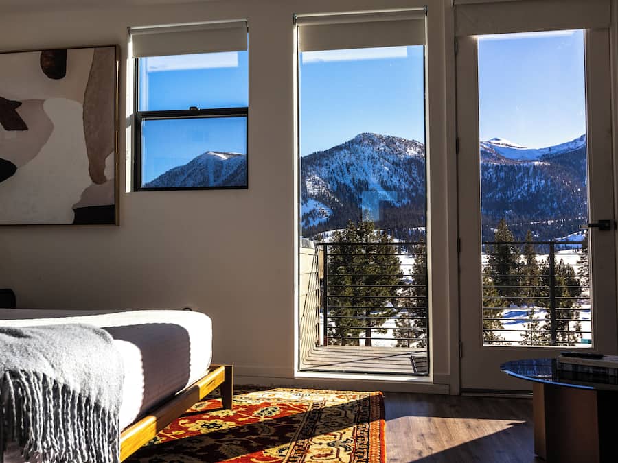 Suite-Estúdio Deluxe, varanda, vista para a montanha | Camas de colchão pillowtop, Wi-fi grátis, roupa de cama fornecida