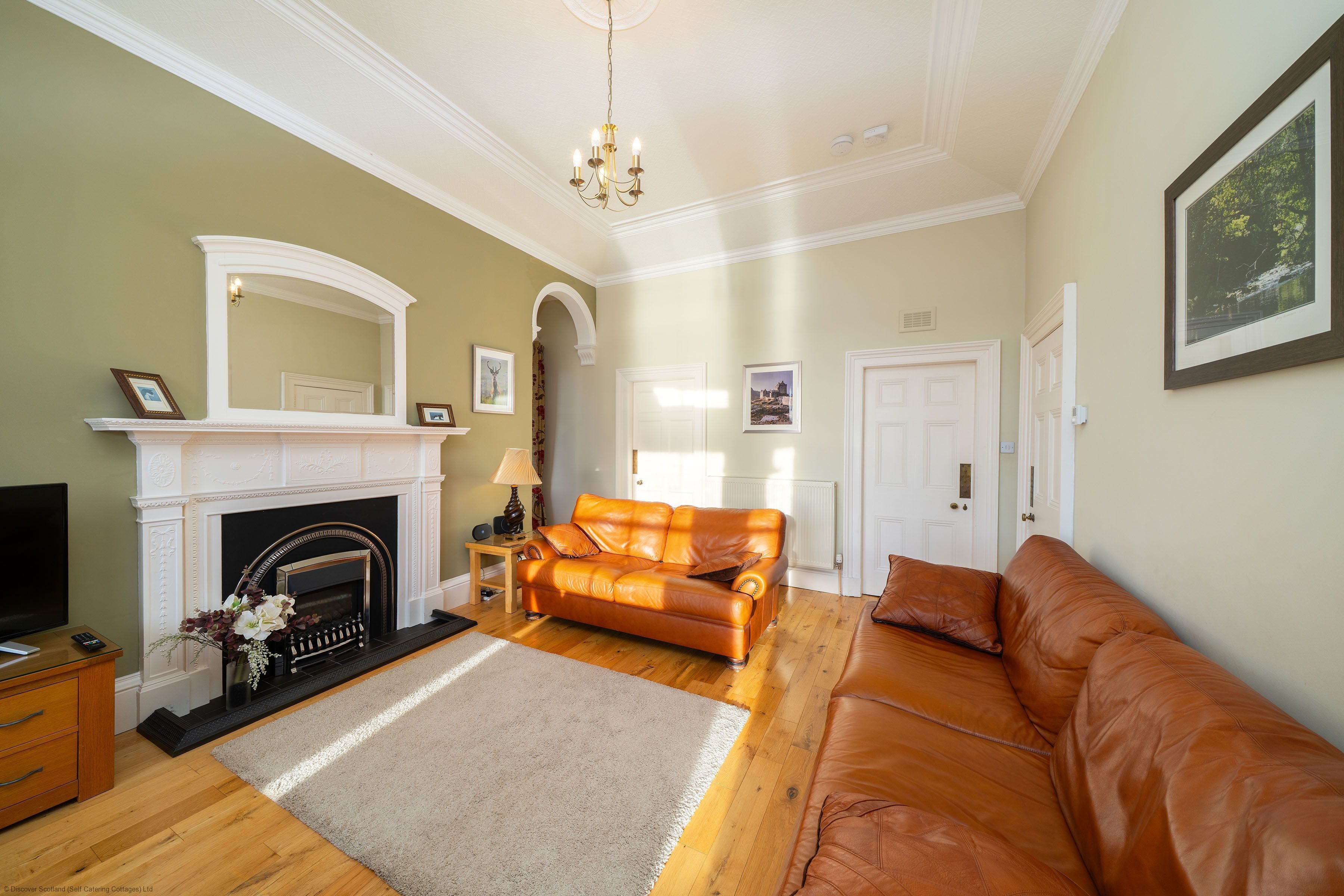 Cleish Apartment - Sleeps 5 Guests  In 3 Bedrooms - Dunfermline