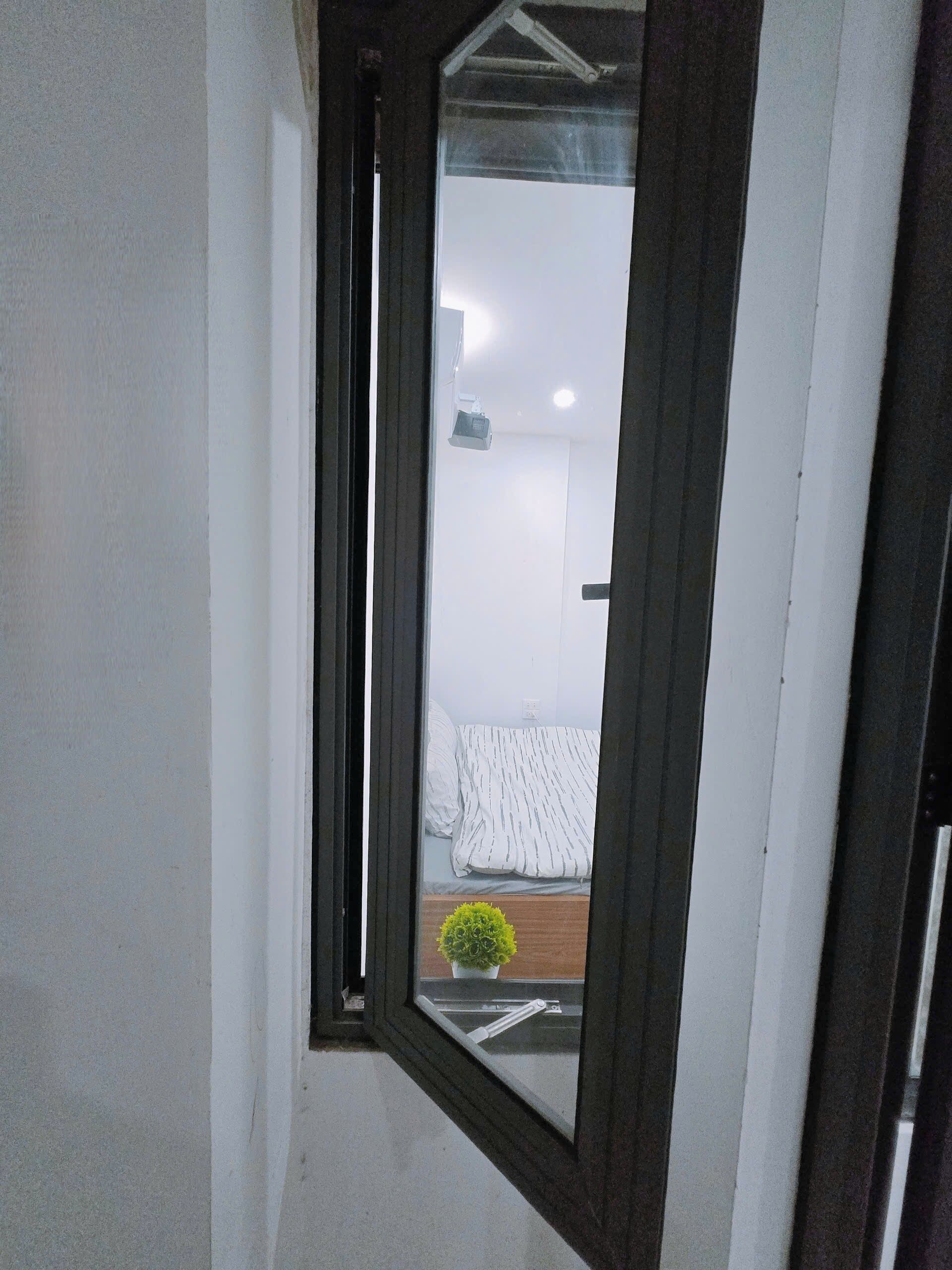 Suite | Secretária, secretária adequada para computadores portáteis 