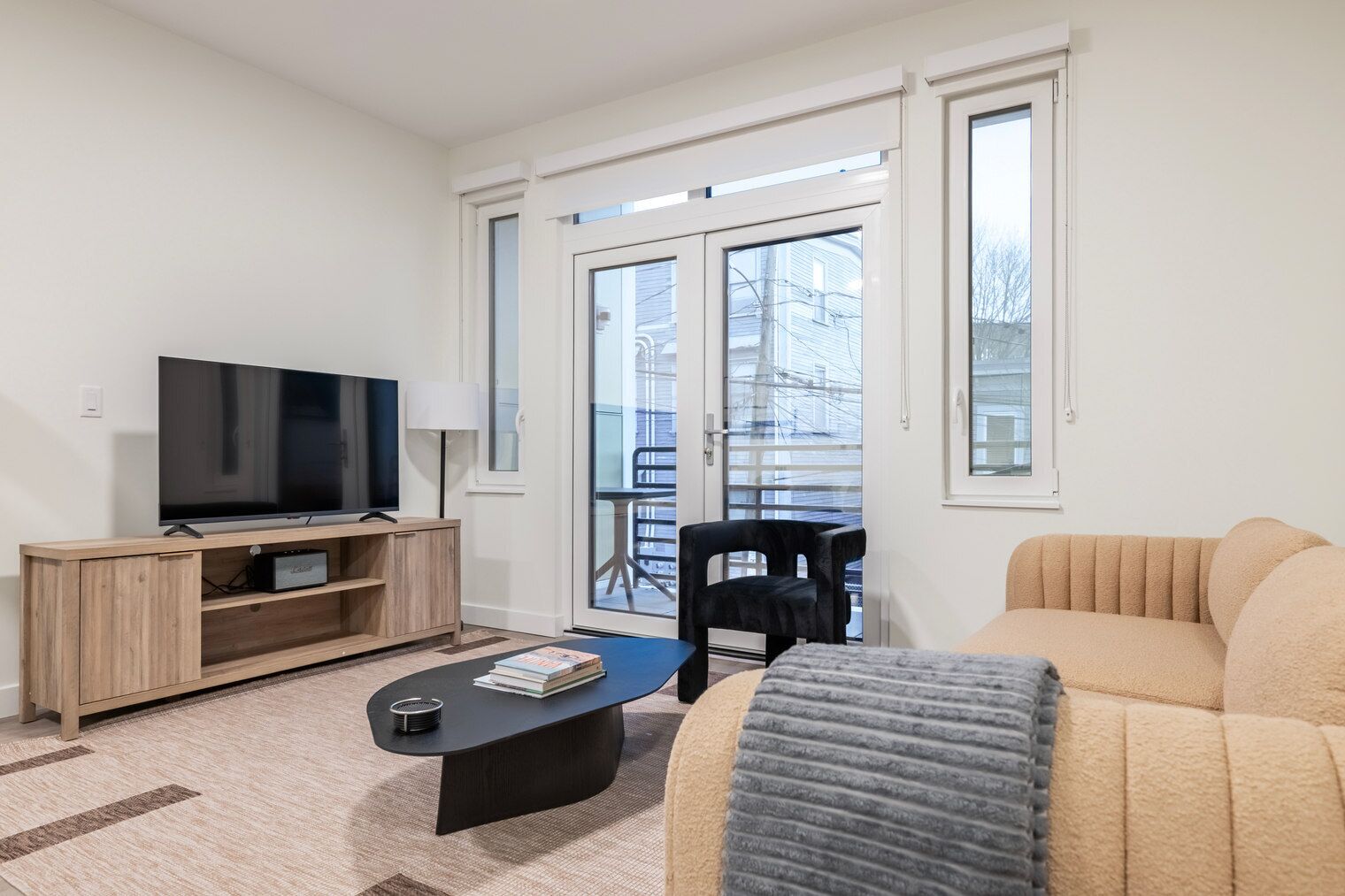 Blueground | Ward Two, Rooftop, Nr Prospect Hill - Malden, MA