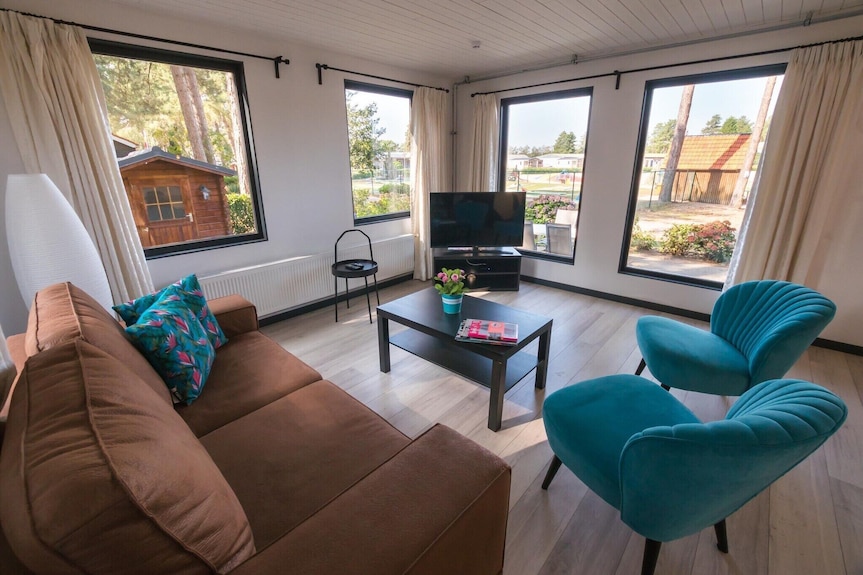 Luxe Boslodge Met Privétuin - Arendonk