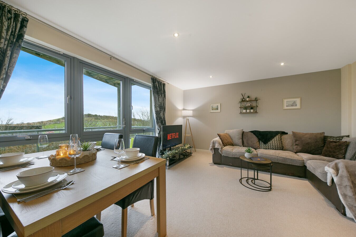 Merkland Lane Lodge - Grampian Lettings - Aberdeen, UK