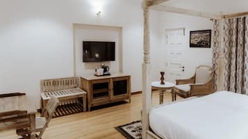 Suite | Cofre com capacidade para portátil, secretária