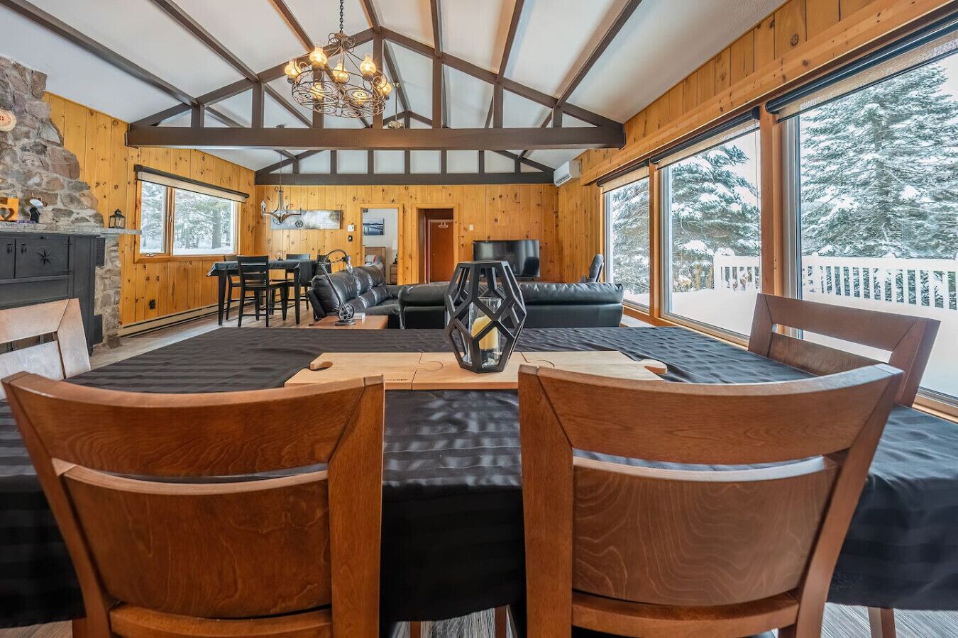 Horizon / Lakefront / Skidoo & Nature Adventure - New Brunswick