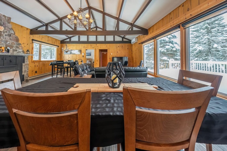 Horizon / Lakefront / Skidoo & Nature Adventure - New Brunswick