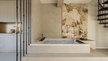Chalé superluxo, 4 quartos, banheira de imersão, vista para a montanha | Banheira de hidromassagem particular