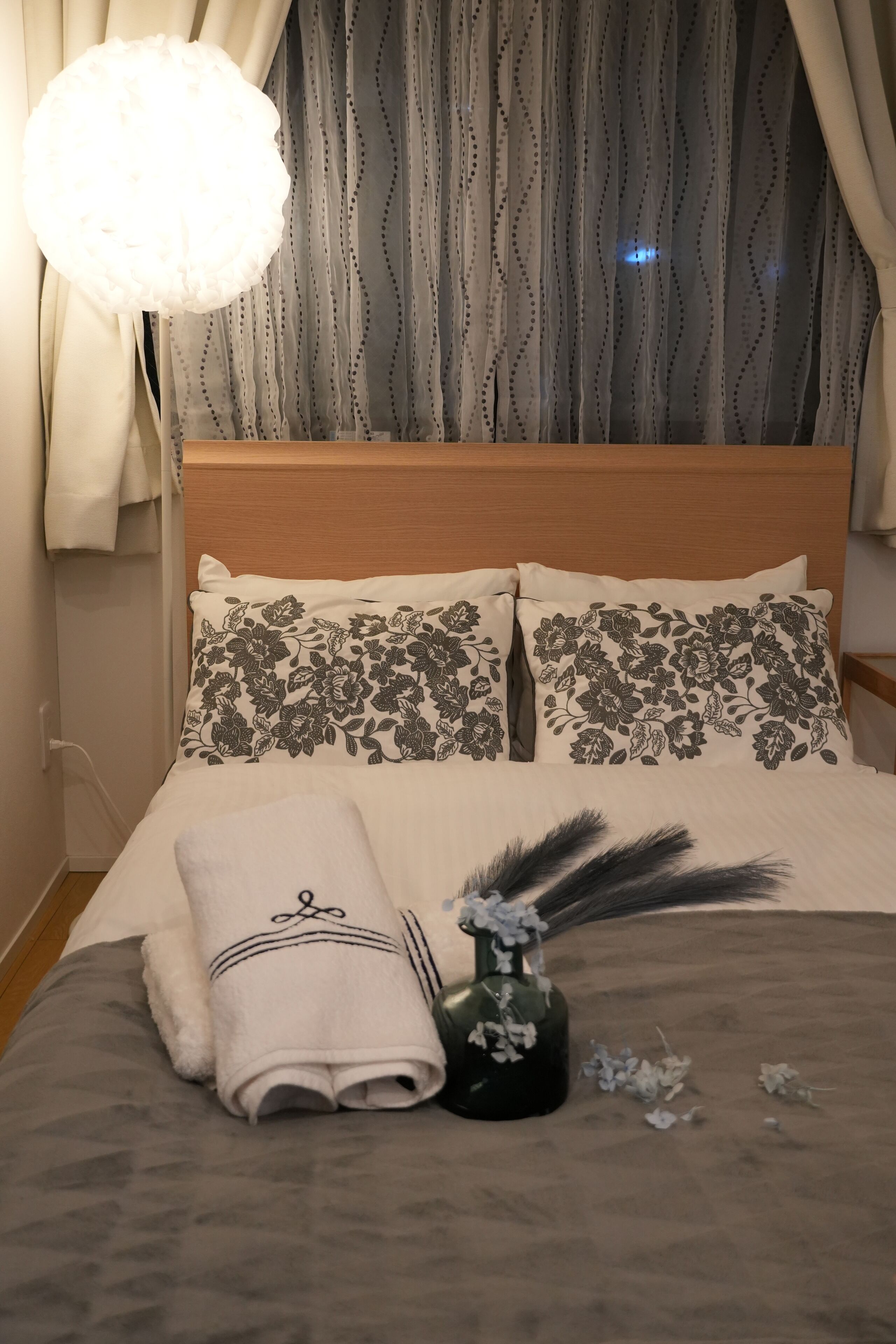 Quarto casal luxo | Wi-Fi de cortesia, roupa de cama